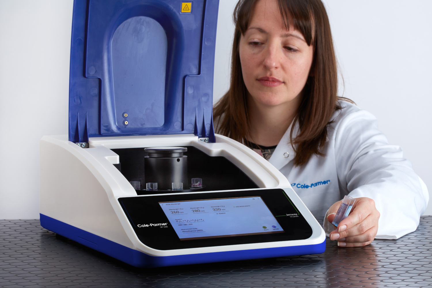 UV-VIS Spectrophotometer - Instrument Solutions